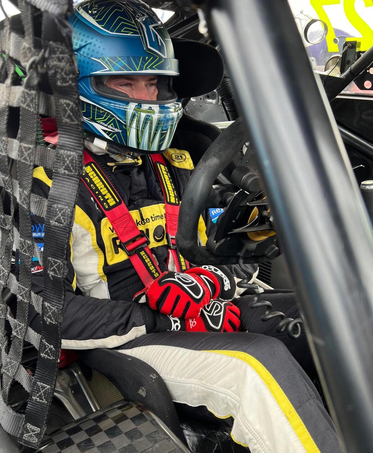 Thomas Maxwell leads the way on debut for MW Motorsport – MW Motorsport